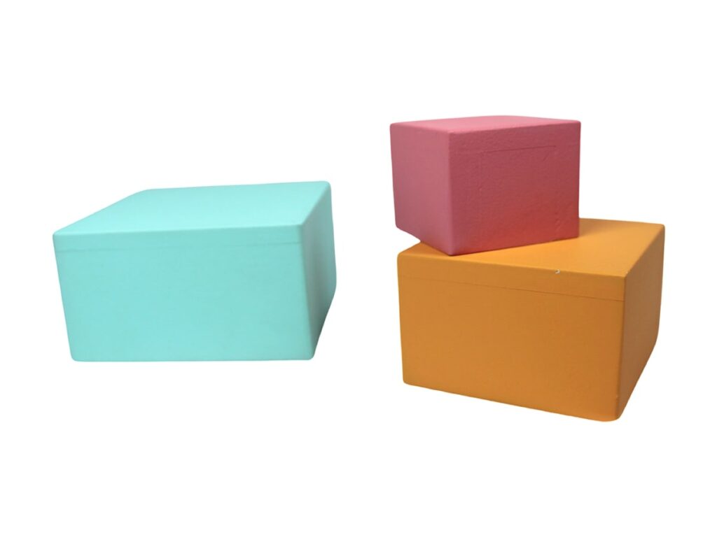 Stacking Cubes – The Sculpted Brain